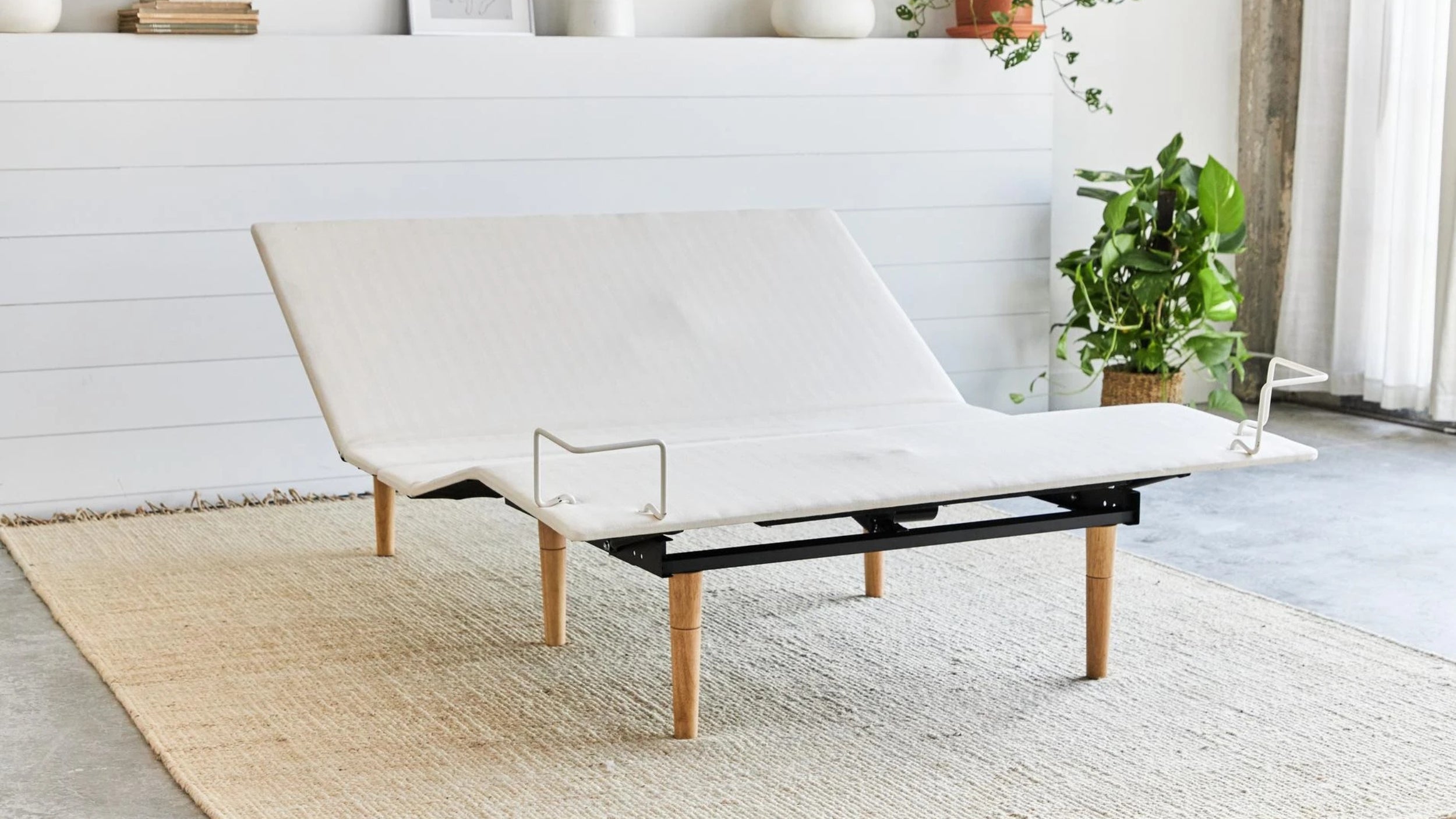What Is the Best Adjustable Bed Base Top Choices for 2025 Sleep USA Mattress